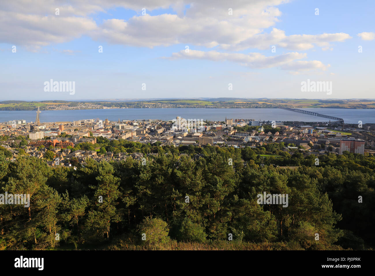 Dundee law hi-res stock photography and images - Alamy