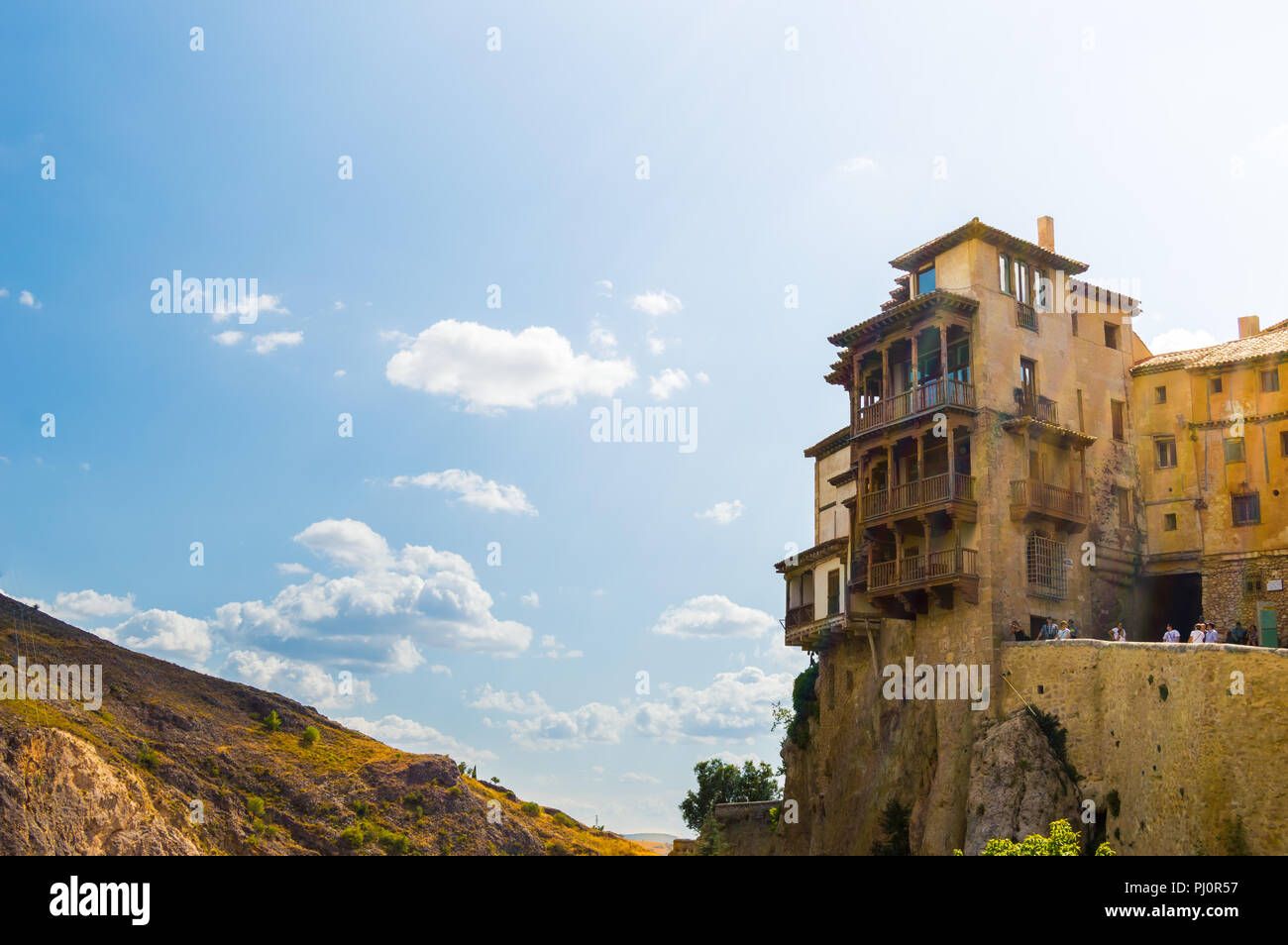 Casas colgadas hi-res stock photography and images - Alamy