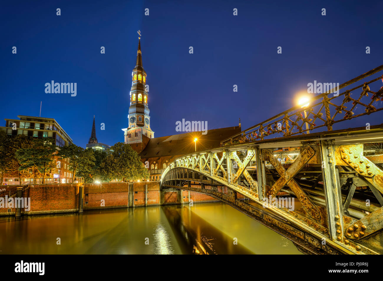 St katharinen catherines church hi-res stock photography and images - Alamy