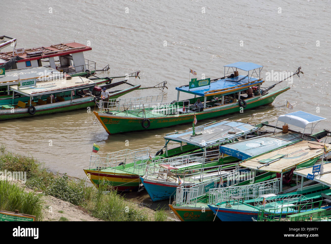 BAGAN, MYANMAR, MAY 17 2018, The boat arrives to the shore where many ...