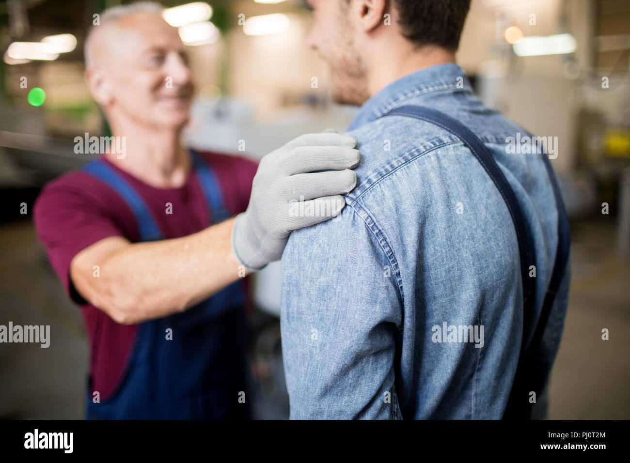 Mentor and trainee hi-res stock photography and images - Alamy