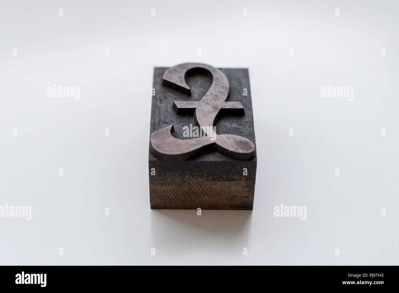 Pound sign hi-res stock photography and images - Alamy