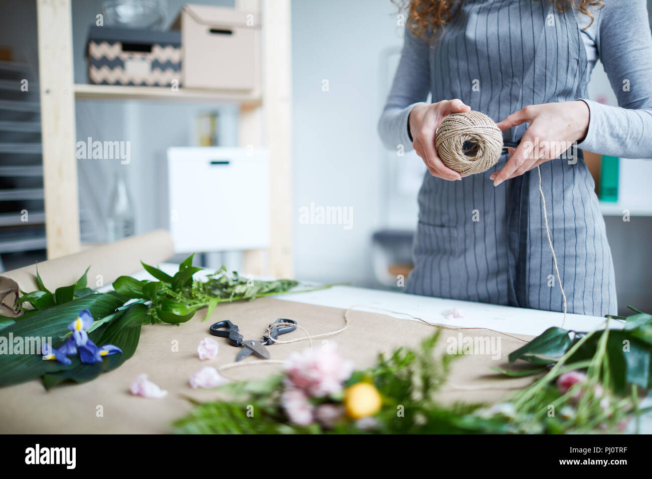 Person threads hi-res stock photography and images - Alamy