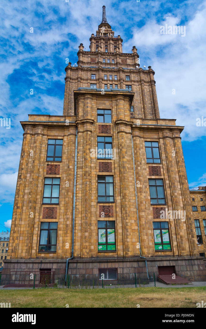 Latvian academy of sciences hi-res stock photography and images - Alamy