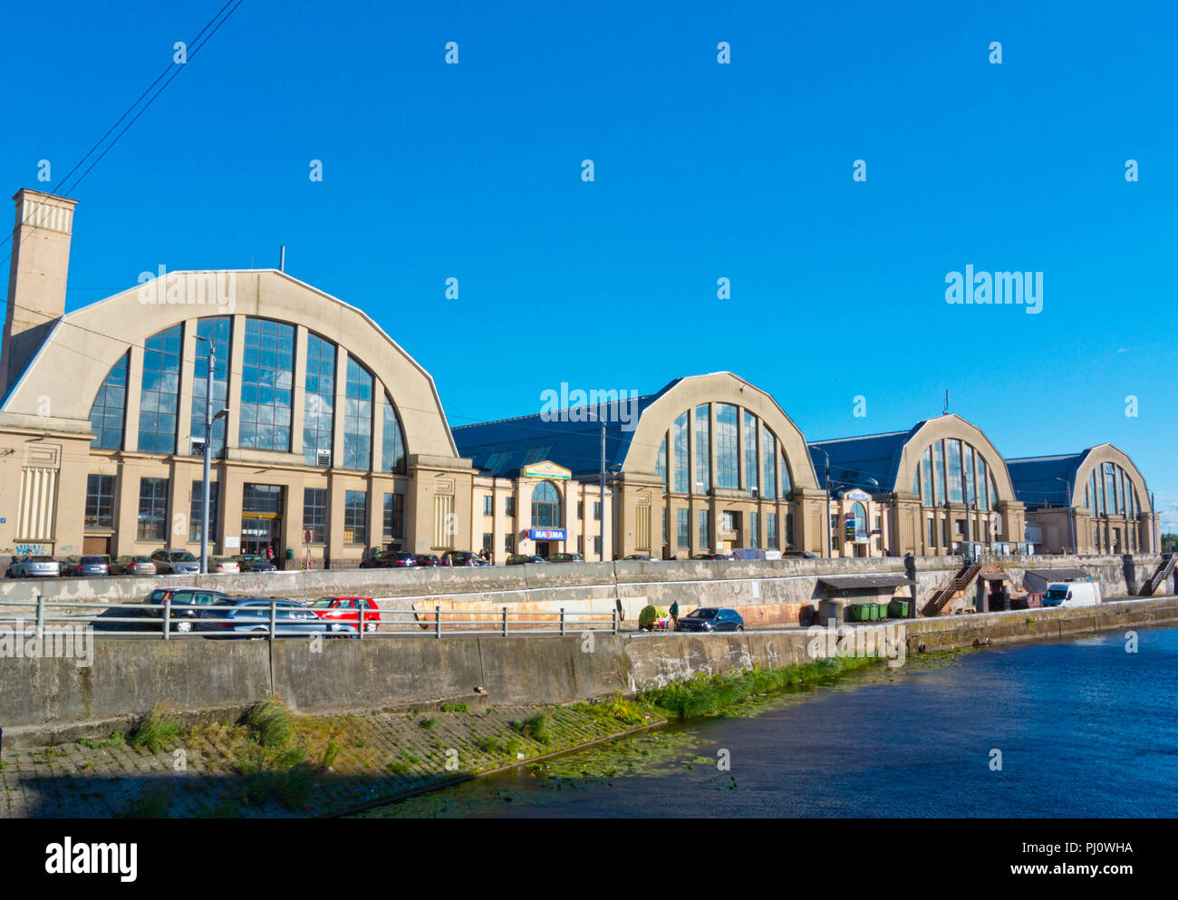 Market hall architecture hi-res stock photography and images - Alamy