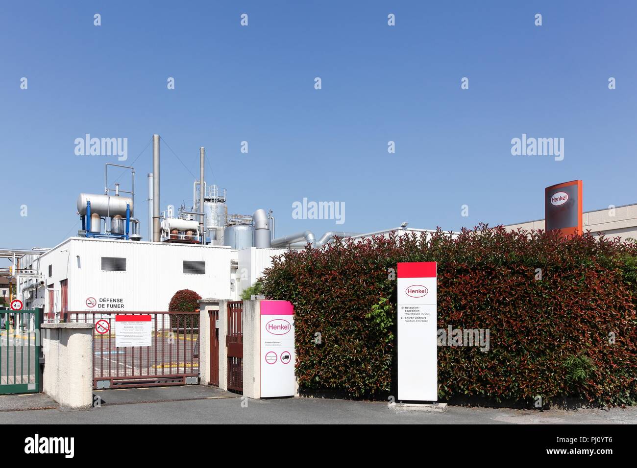 Henkel factory hi-res stock photography and images - Alamy