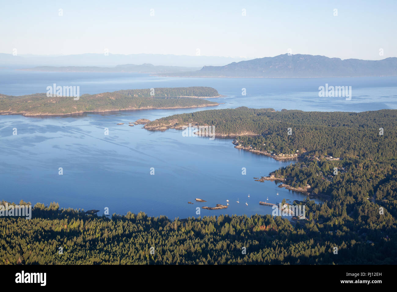 Halfmoon bay british columbia hi-res stock photography and images - Alamy