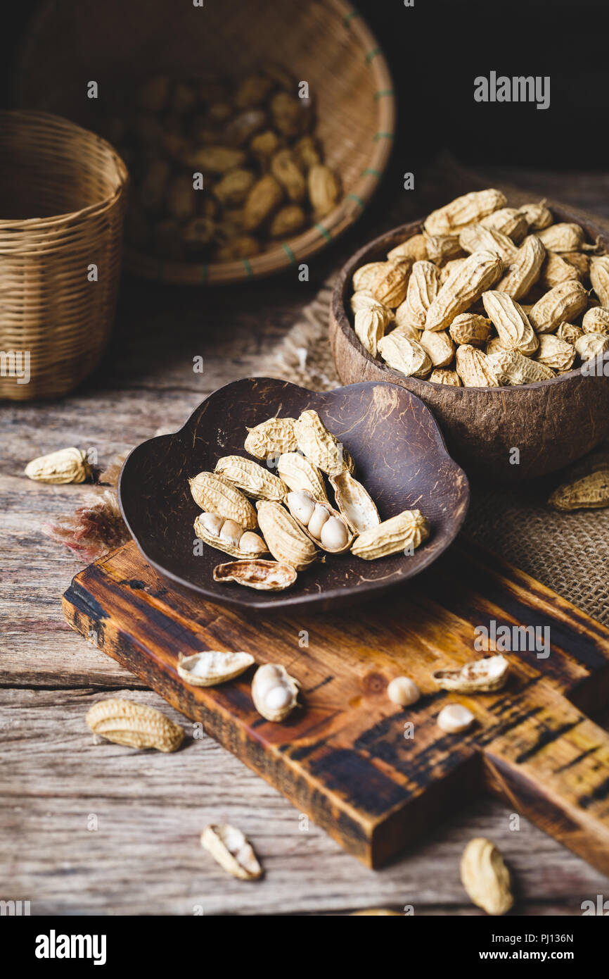 Boiled peanuts hi-res stock photography and images - Alamy