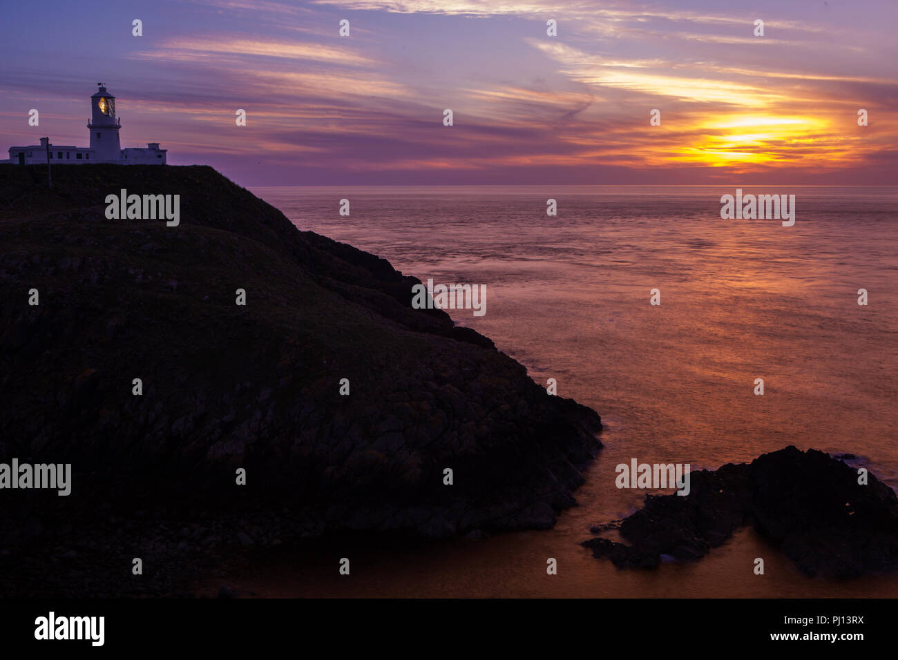 Klippen pembrokeshire hi-res stock photography and images - Alamy