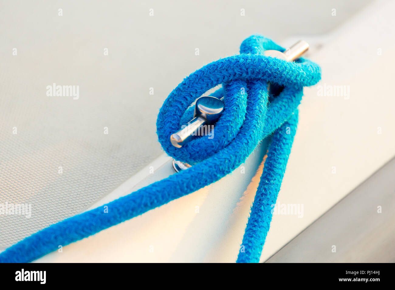 Sailing rope hi-res stock photography and images - Alamy