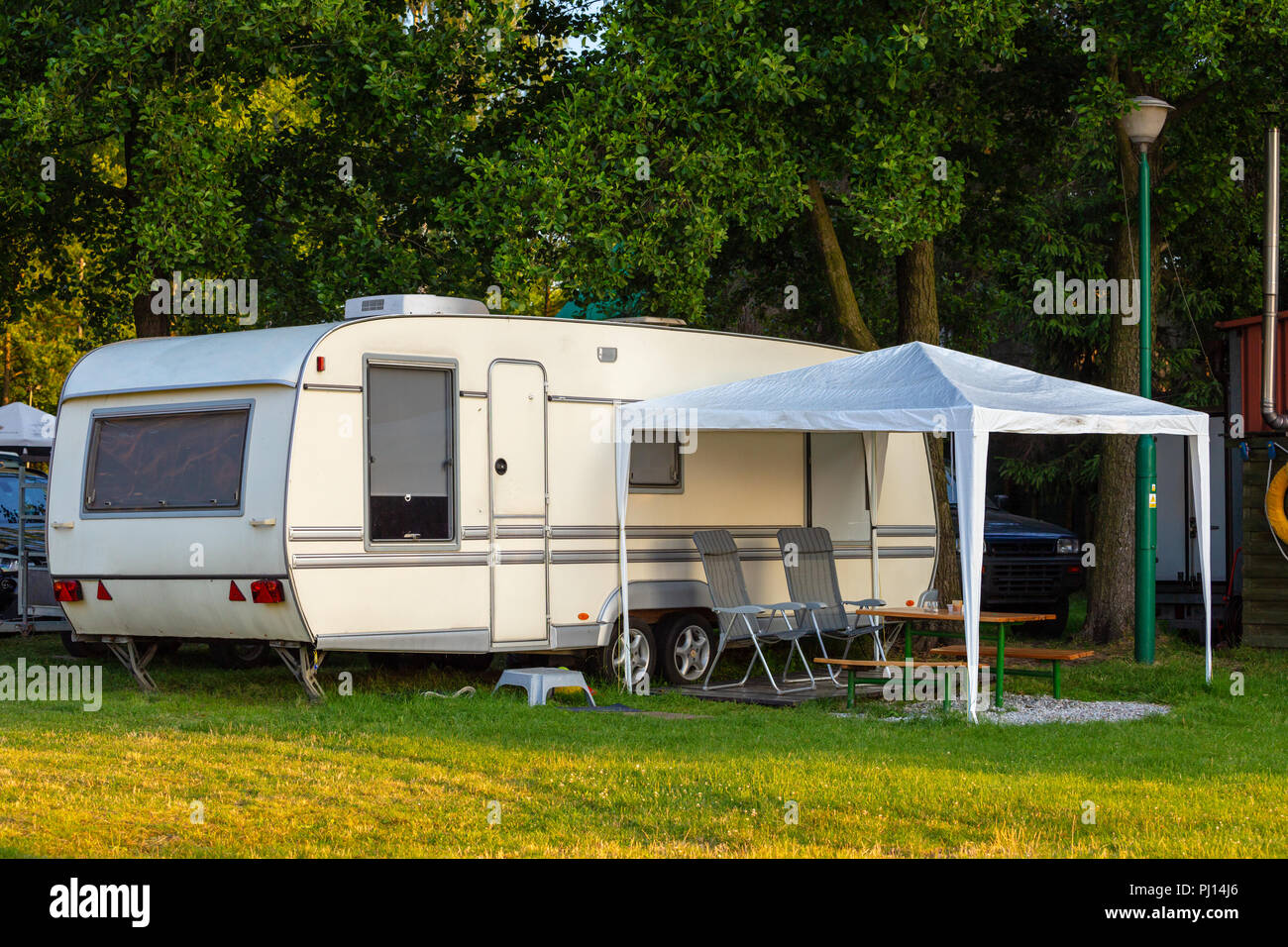 Caravan in nature Stock Photo - Alamy