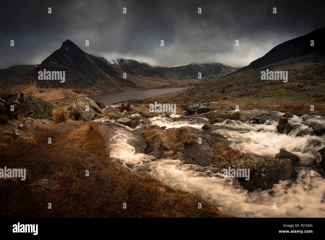 Brooding water hi-res stock photography and images - Alamy