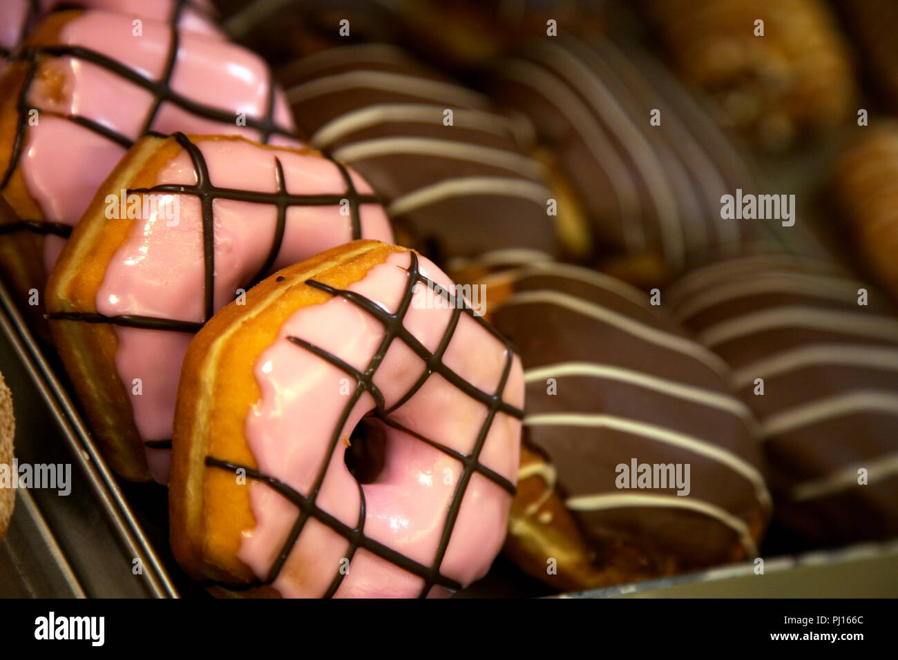 Waitrose bakery cakes hi-res stock photography and images - Alamy