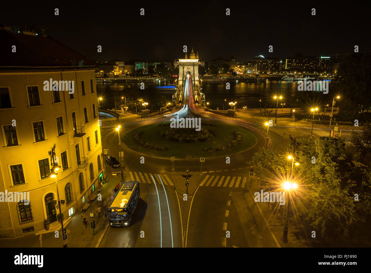 Chain Bridge Budapest, Adam Clark square Stock Photo - Alamy