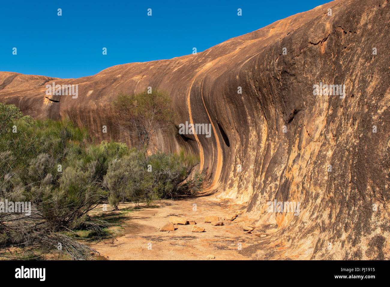 Wave rock australia hi-res stock photography and images - Alamy