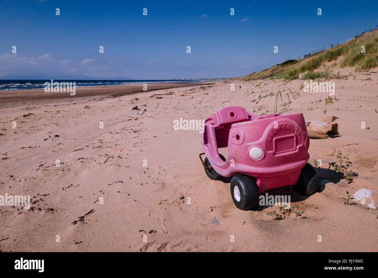 Robert burns ardeer beach hi-res stock photography and images - Alamy