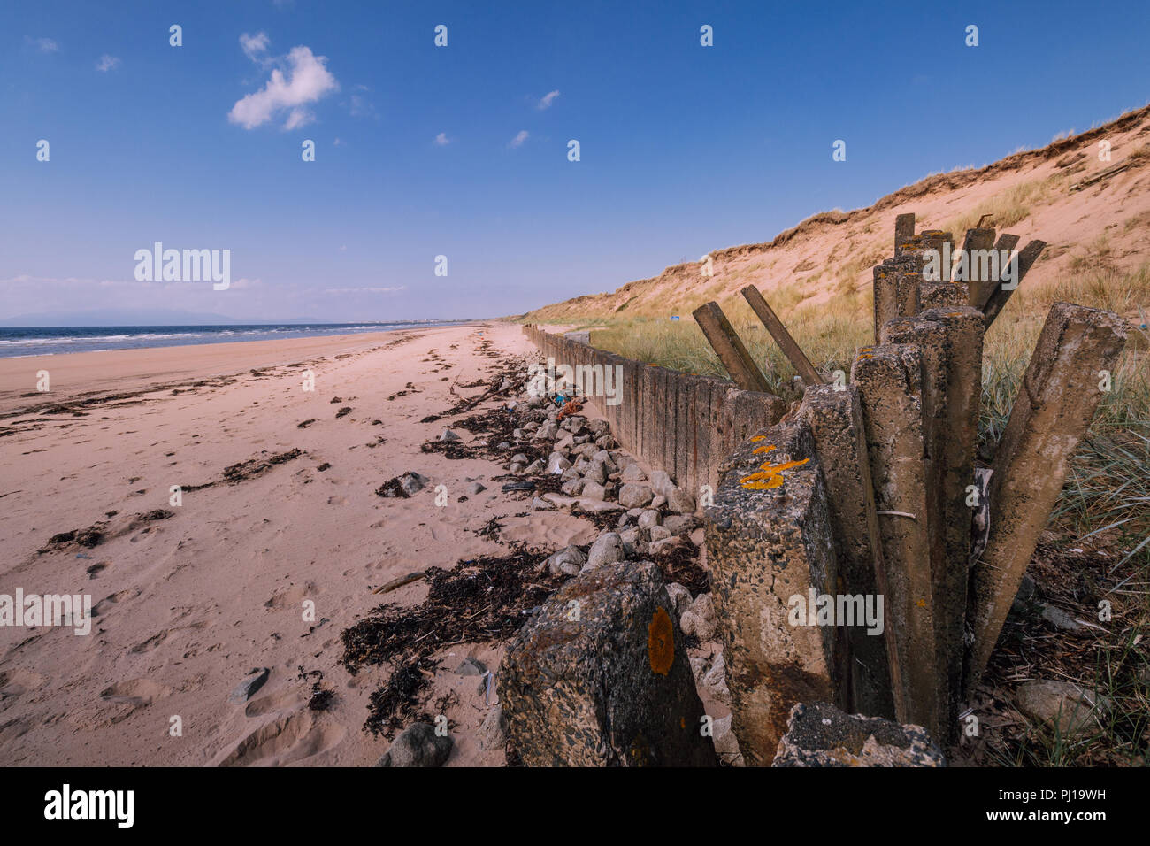 Robert burns ardeer beach hi-res stock photography and images - Alamy