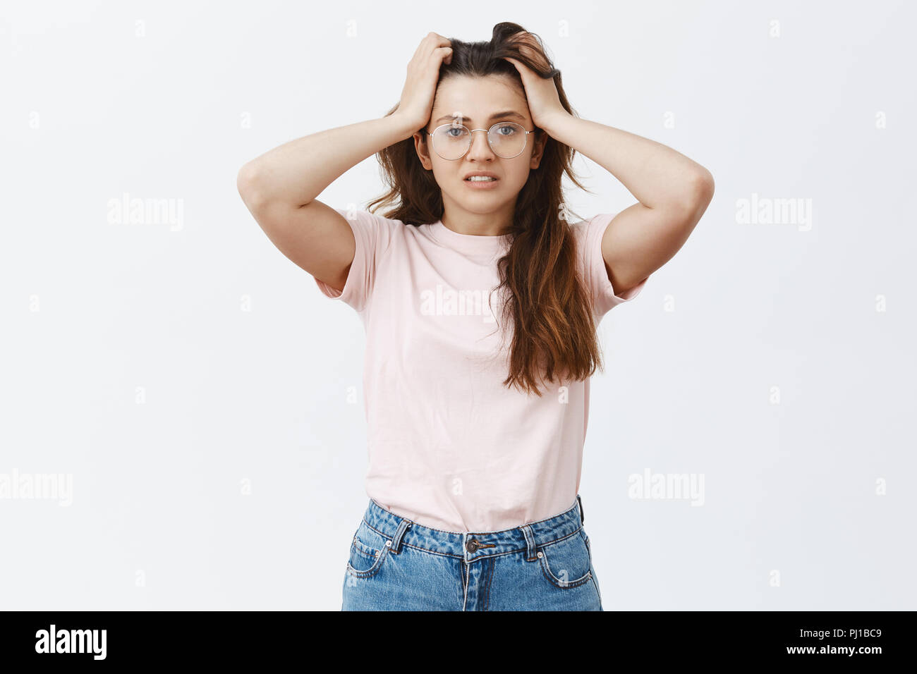 Forgetful face expression female hi-res stock photography and images ...