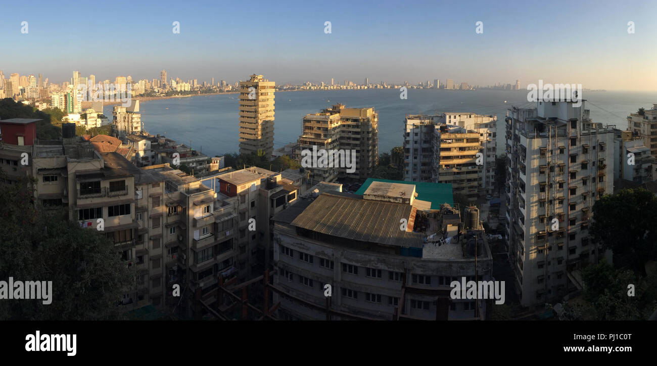 Marine Drive architecture and ocean view, Mumbai, India Stock Photo - Alamy