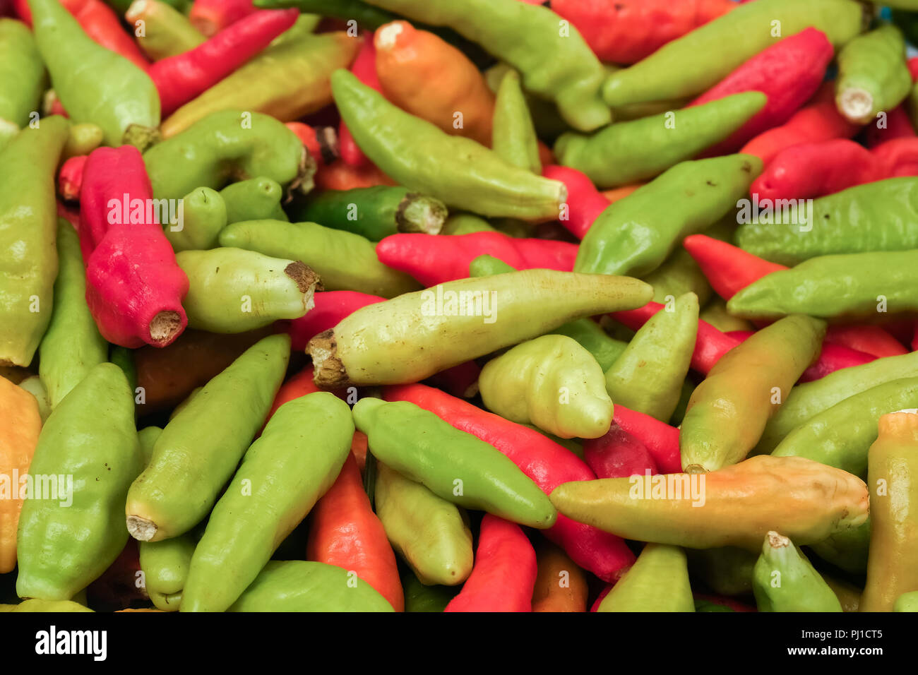 Beautiful peppers market hi-res stock photography and images - Alamy