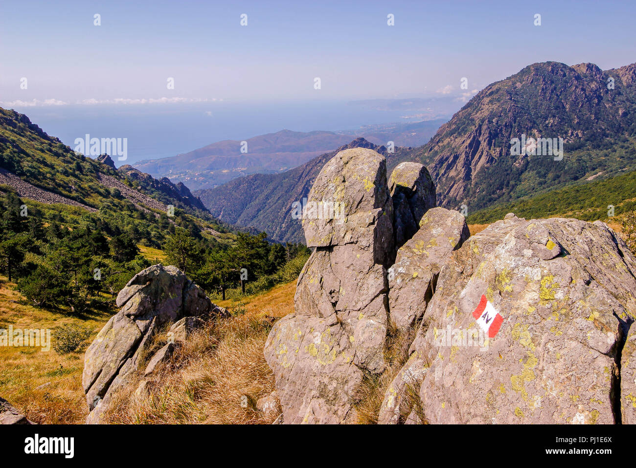 Longdistance hiking trail hi-res stock photography and images - Alamy