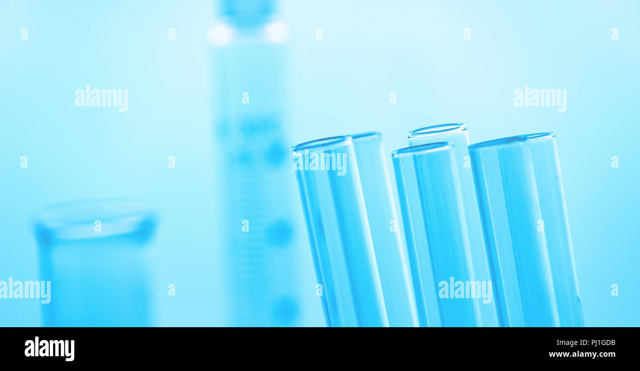 Laboratory glassware hi-res stock photography and images - Alamy