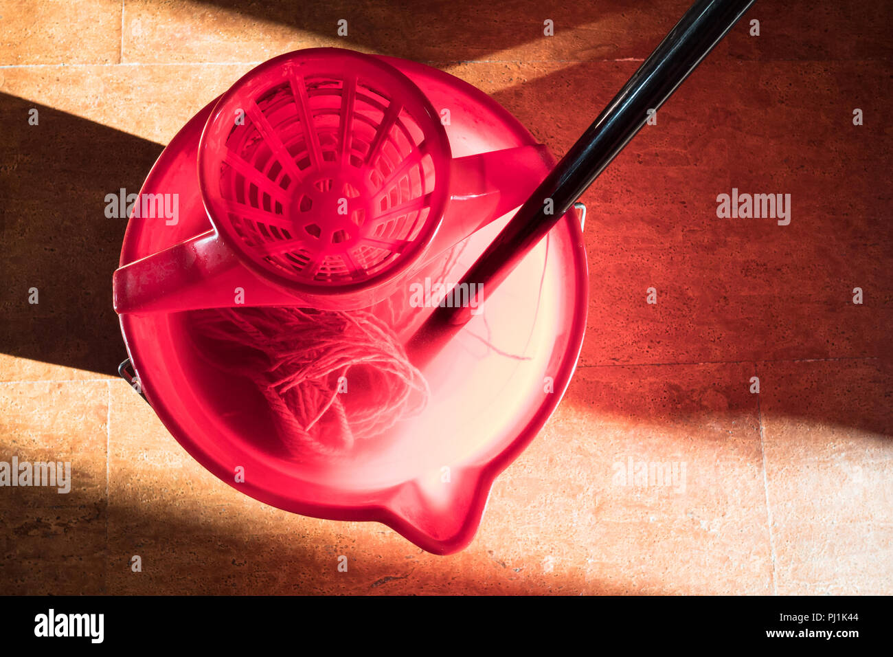 Rinse bucket hi-res stock photography and images - Alamy