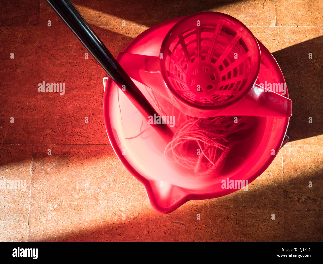 Rinse bucket hi-res stock photography and images - Alamy