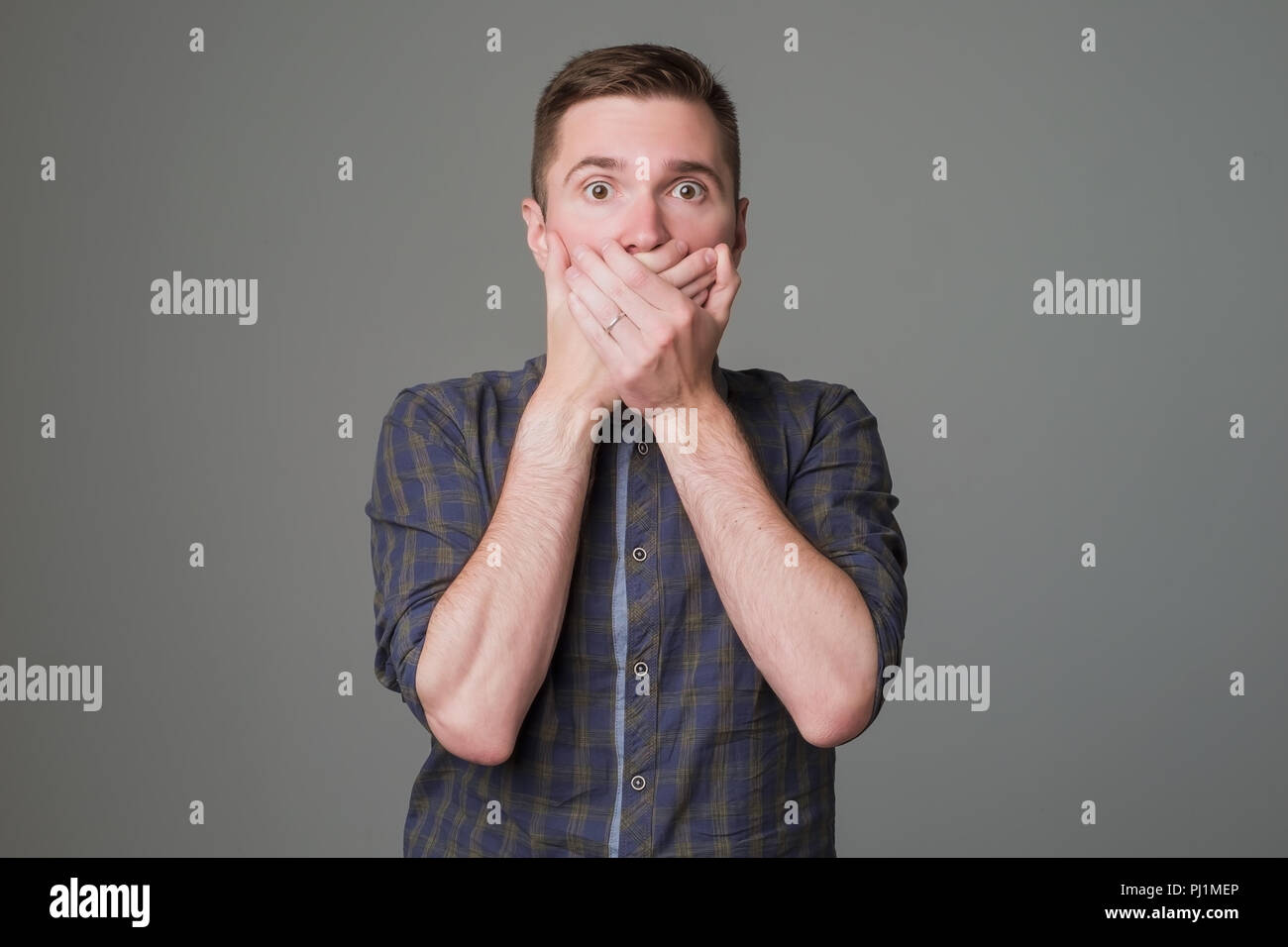 Keep mouth shut hi-res stock photography and images - Alamy