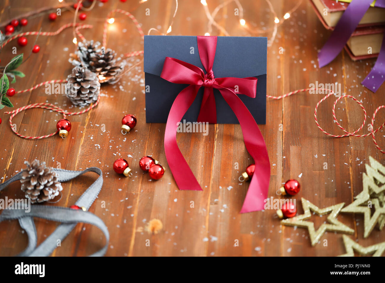 Christmas presents. Gift wrapping process Stock Photo - Alamy