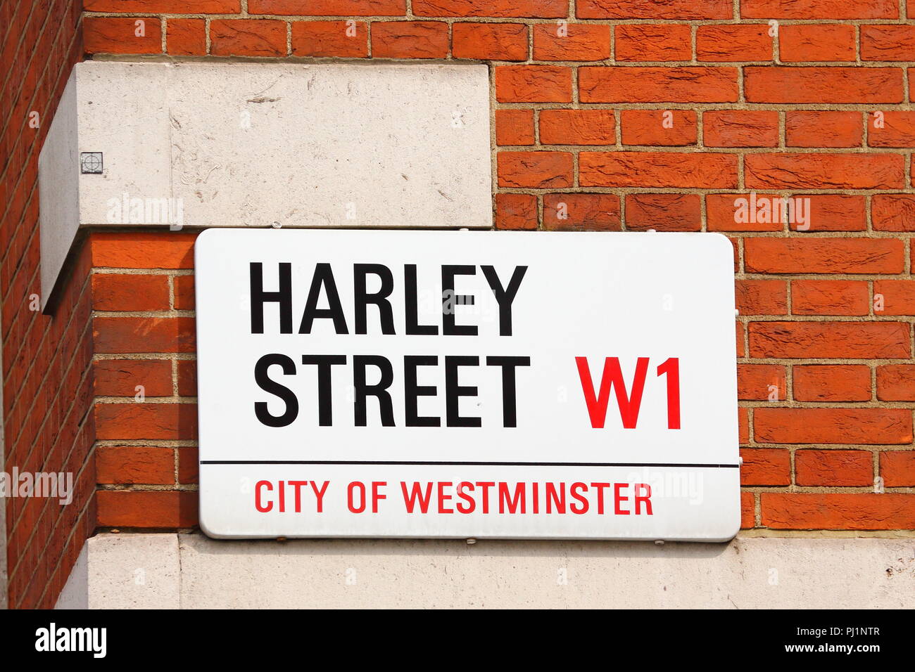 Harley street london hi-res stock photography and images - Alamy