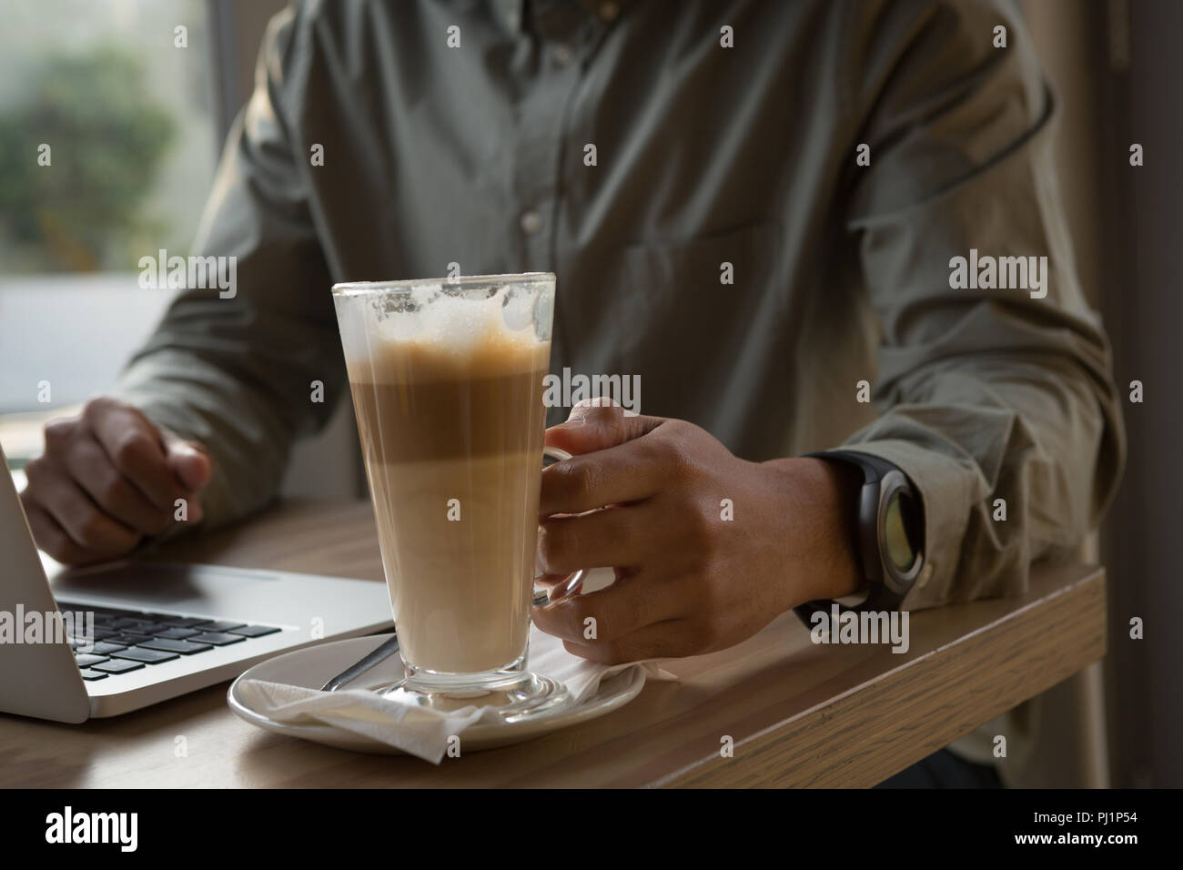 Mug cafe hi-res stock photography and images - Alamy