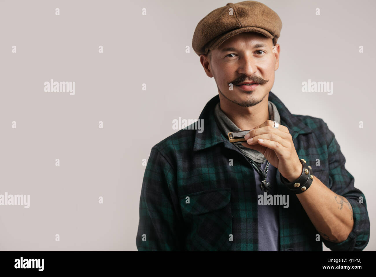 Portrait man moustache flat cap hi-res stock photography and images - Alamy