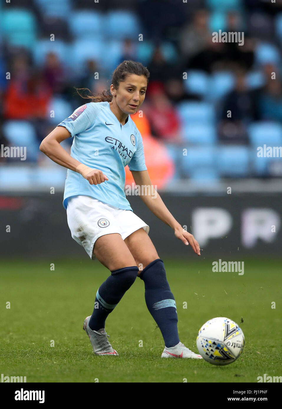 Women nadia hi-res stock photography and images - Alamy