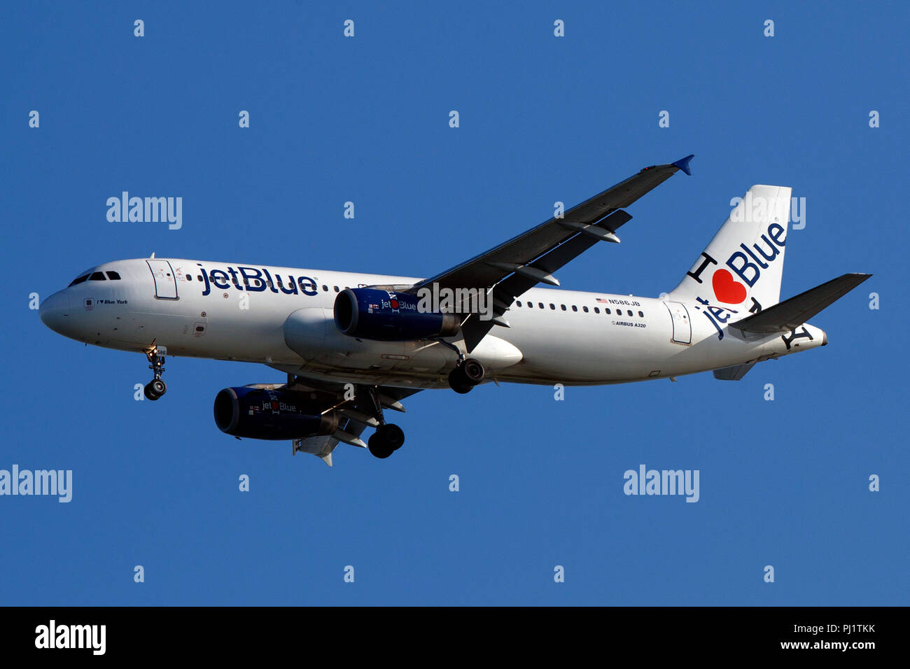Airbus A320-232 (N586JB) operated by Jetblue Airways with the I Love NY ...