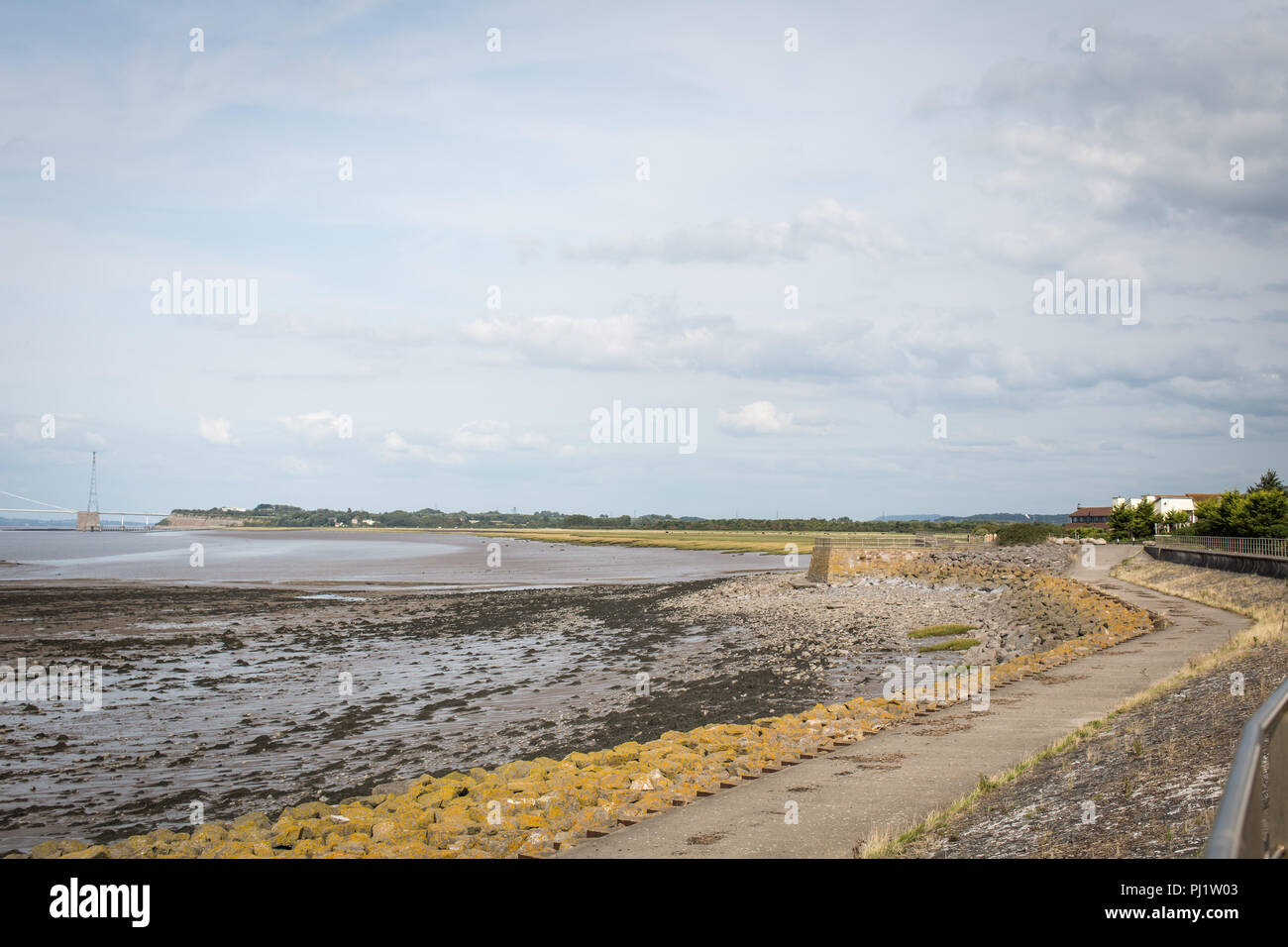 Old severn bridge in background hi-res stock photography and images - Alamy