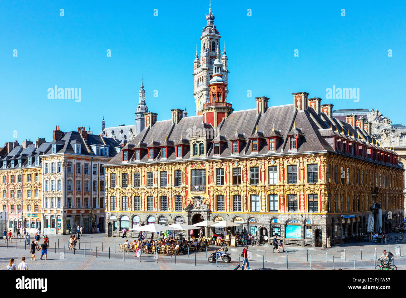 Lille france old town food hi-res stock photography and images - Alamy