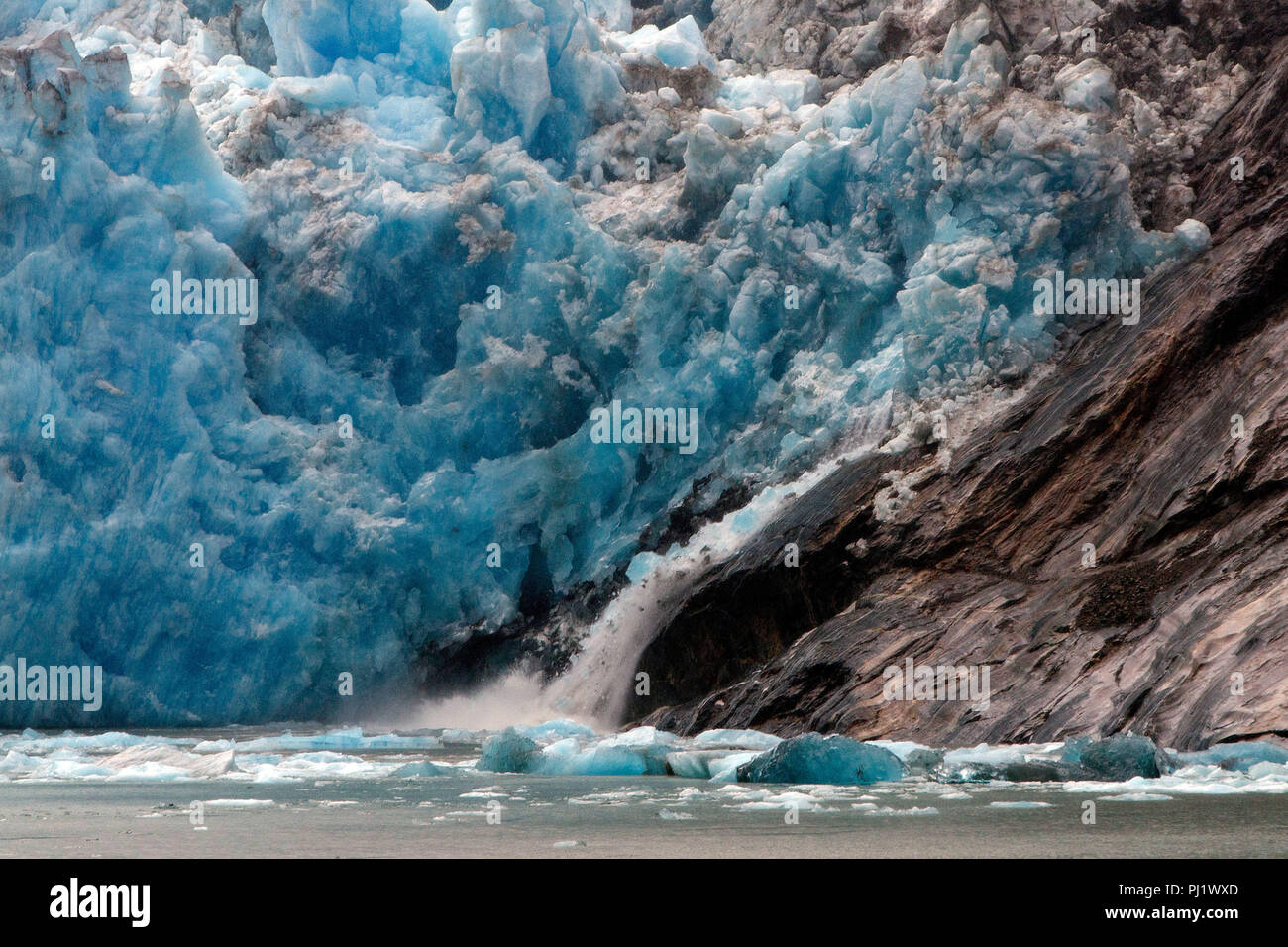 Ice calving, Seward Glacier, Tracy Arm Fjord, Tracy Arm-Fords Terror ...