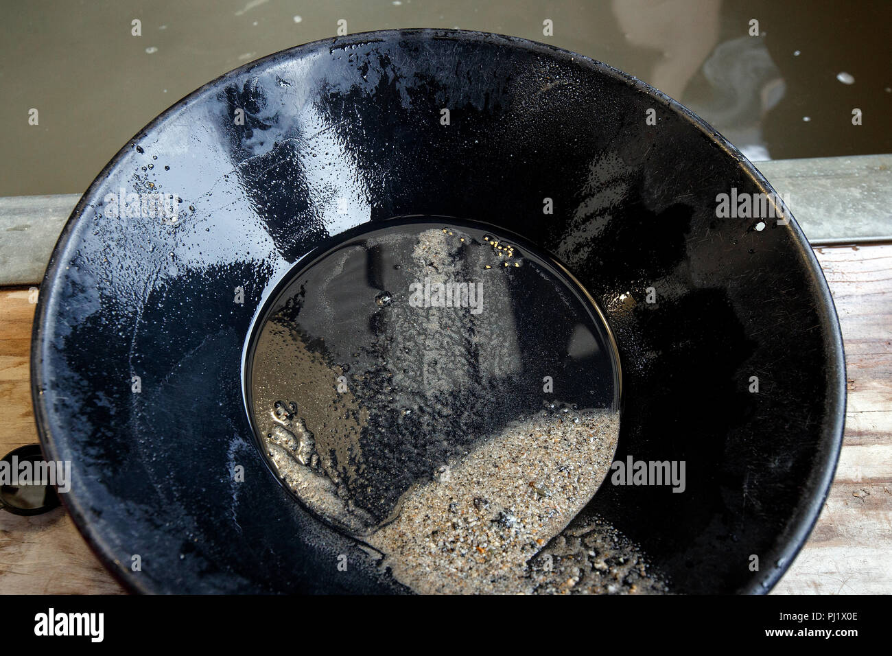 Gold pannings hi-res stock photography and images - Alamy