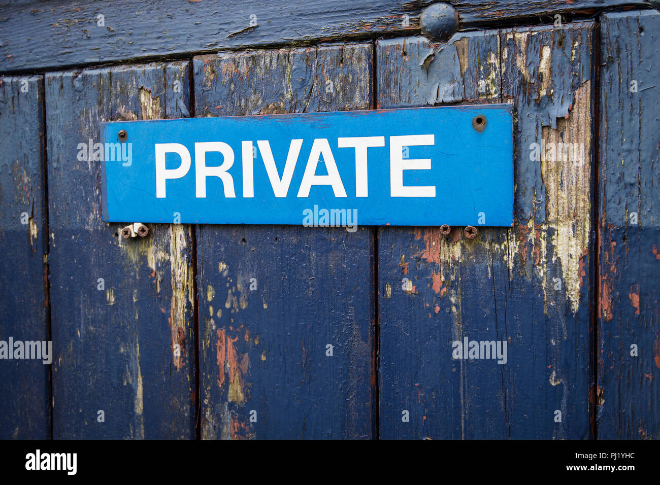 Private sign on a rural door Stock Photo - Alamy