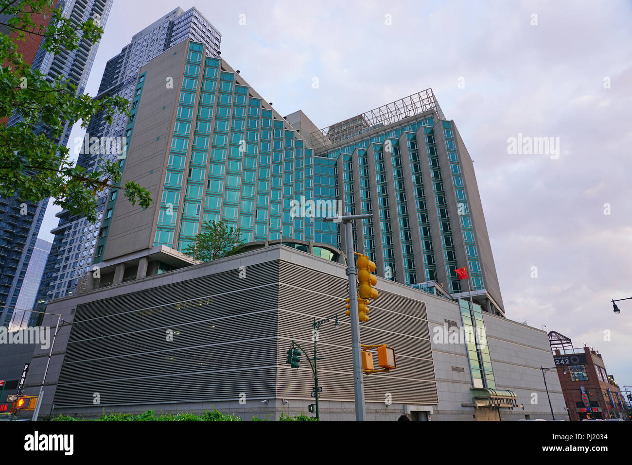 Fordham hi-res stock photography and images - Alamy