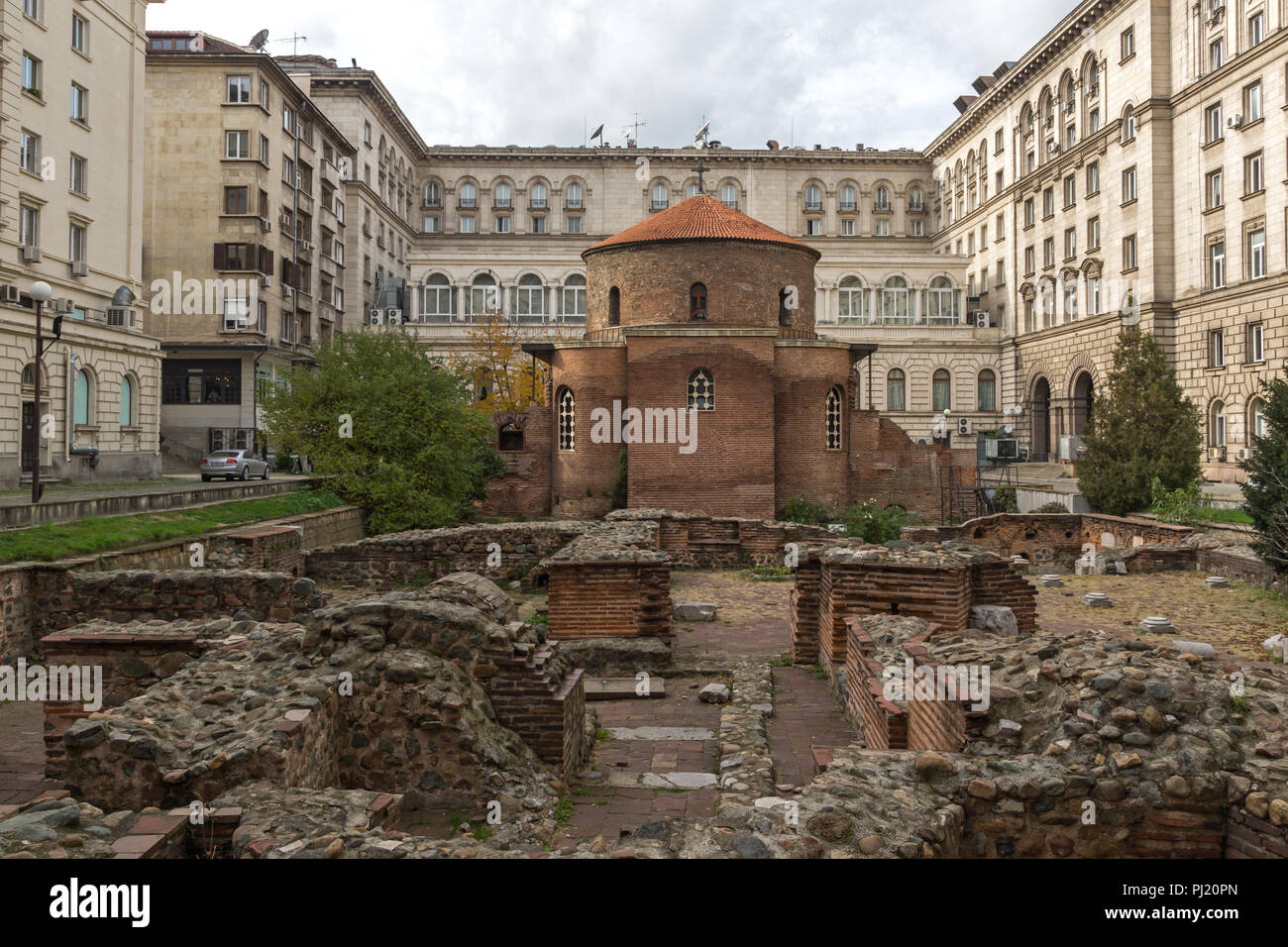 SOFIA, BULGARIA -NOVEMBER 12, 2017: Amazing view of Church St. George Rotunda in Sofia, Bulgaria ...