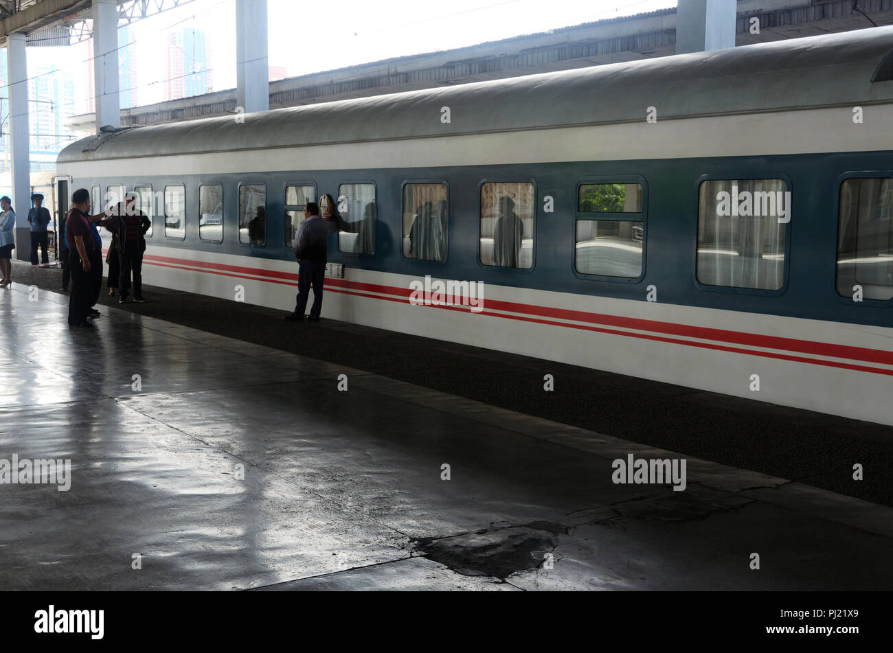 Tourists train carraige hi-res stock photography and images - Alamy