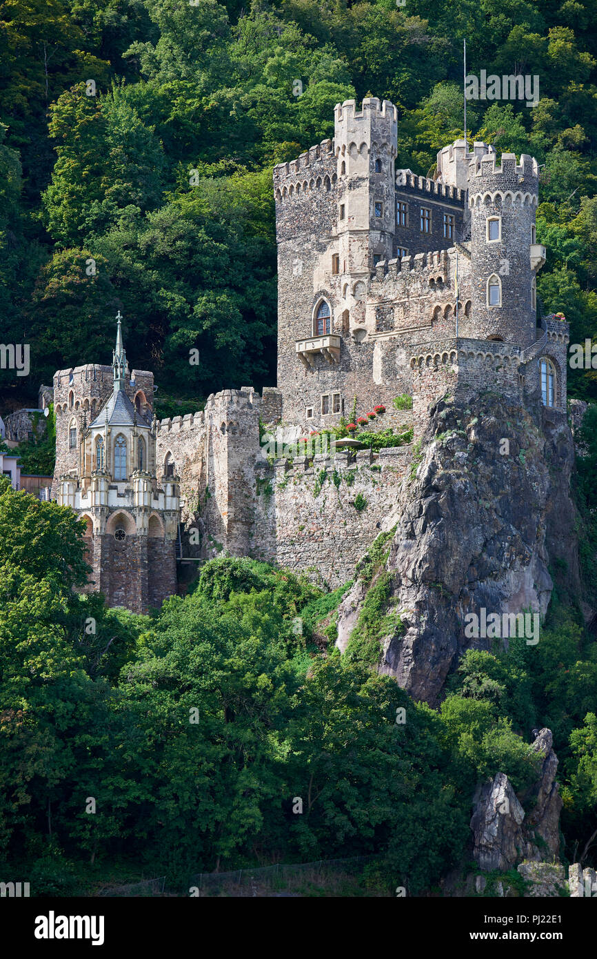 Burg Rheinstein Castle Stock Photos & Burg Rheinstein Castle Stock ...