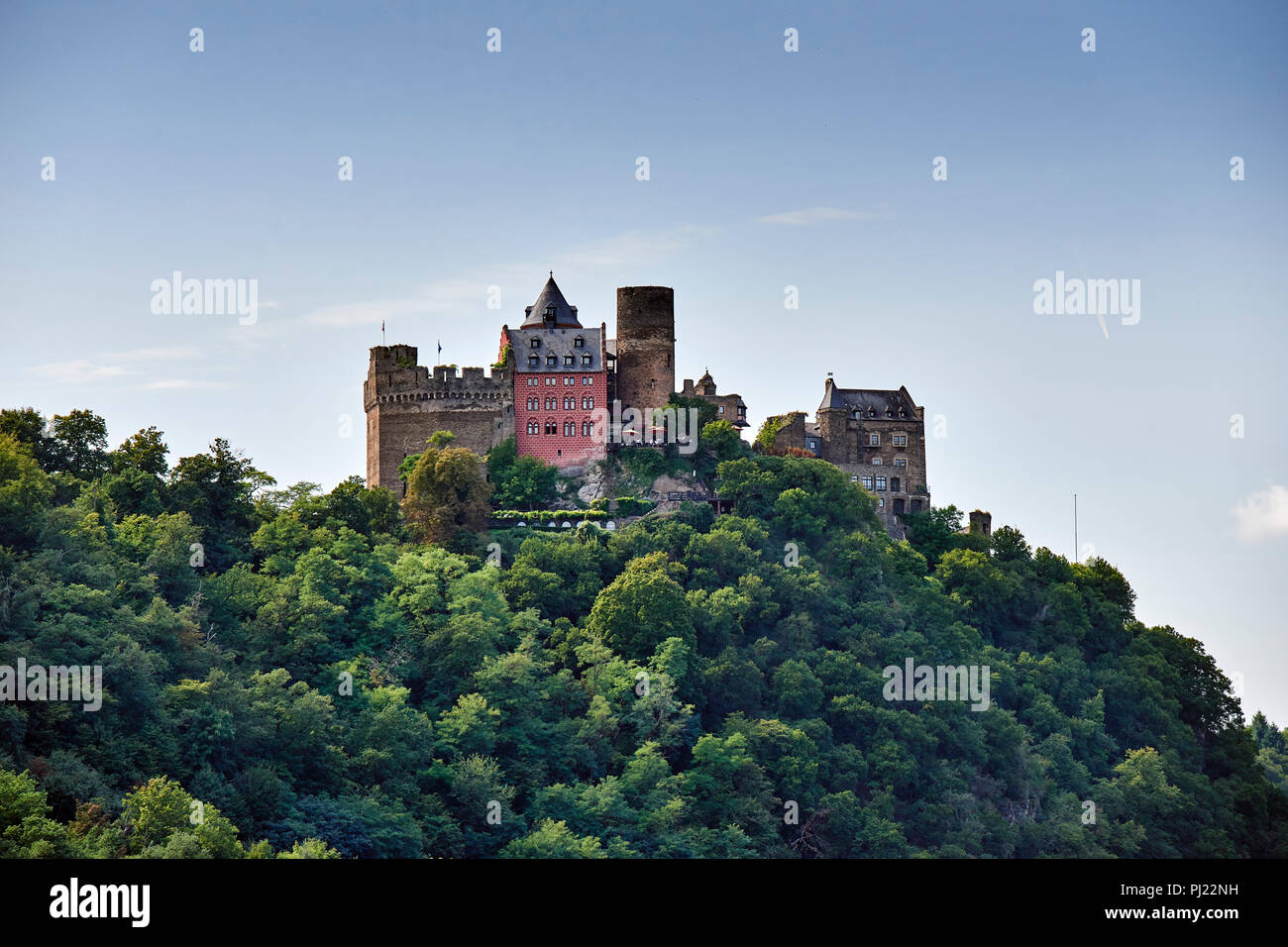 High medieval castle 11th century hi-res stock photography and images ...