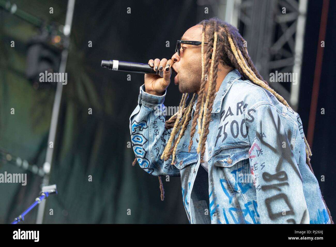 Rapper ty dolla sign hi-res stock photography and images - Alamy