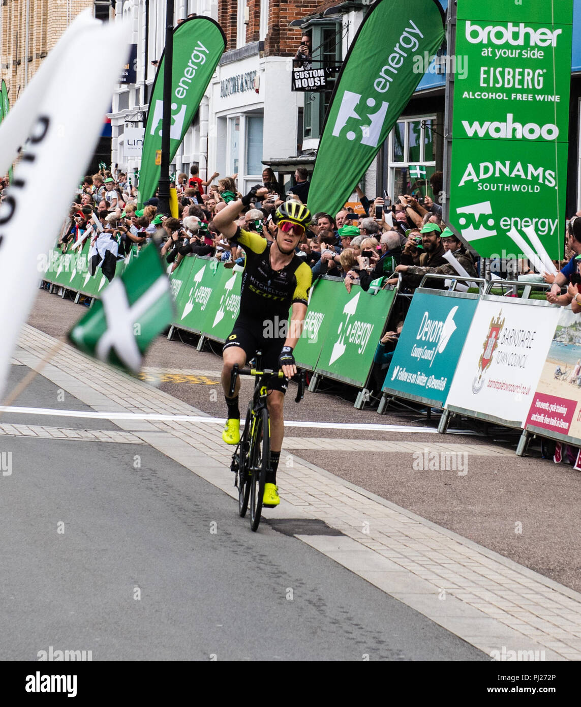 Cameron meyer michelton scott hi-res stock photography and images - Alamy