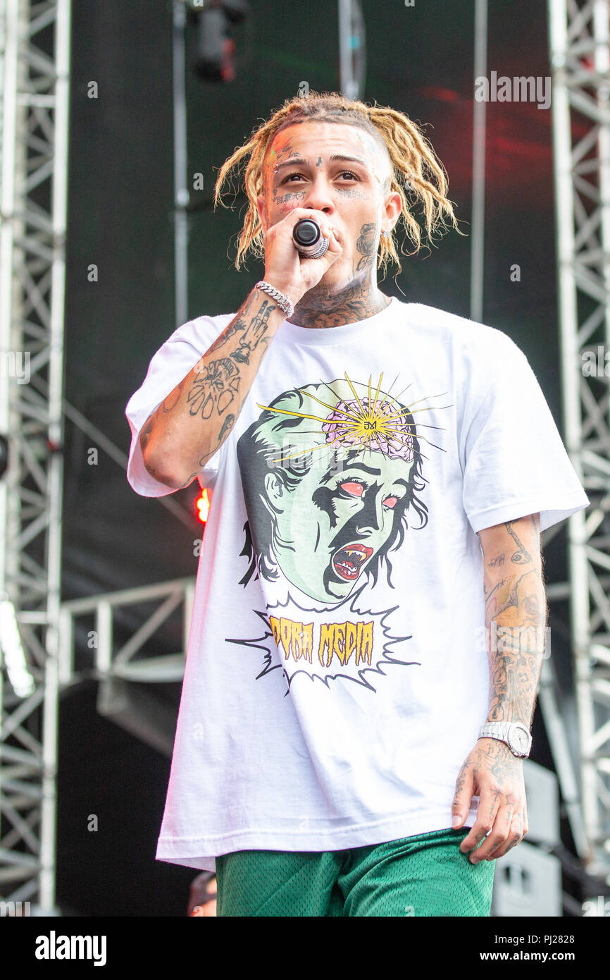 Philadelphia, Pennsylvania, USA. 2nd Sep, 2018. Rapper LIL SKIES ...