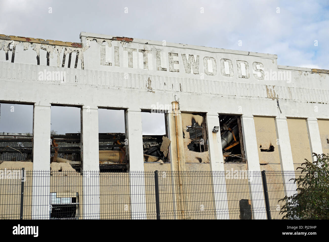 Edge lane liverpool hi-res stock photography and images - Alamy