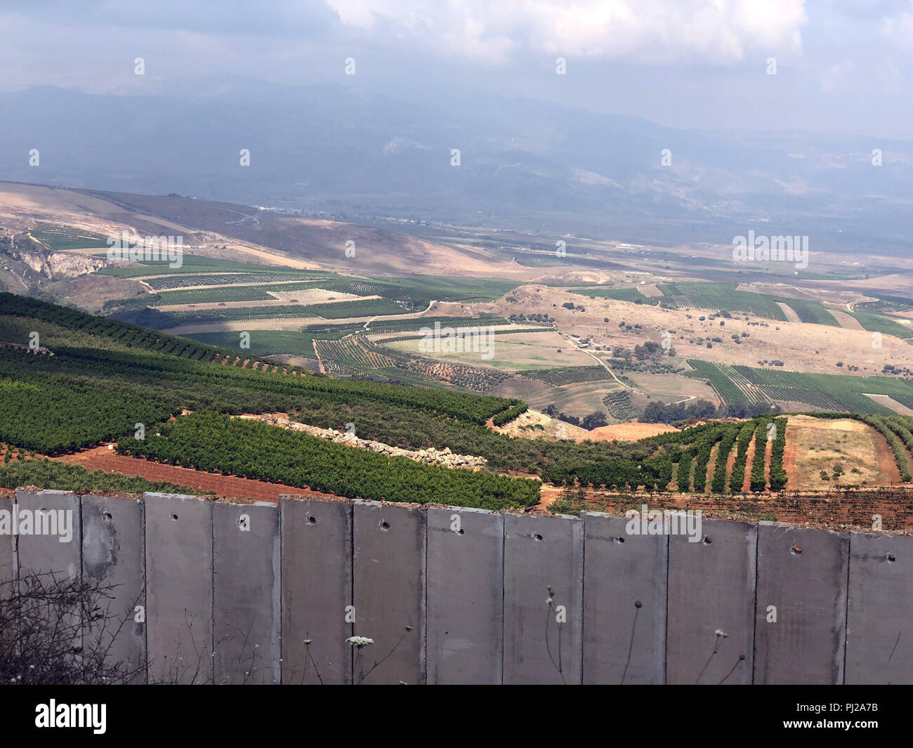Israeli lebanese border hi-res stock photography and images - Alamy